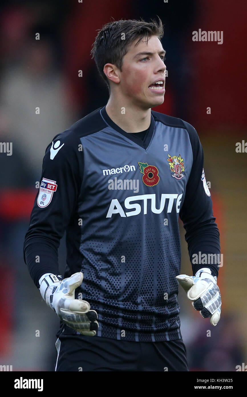 Stevenage goalkeeper Joe Fryer Stock Photo - Alamy