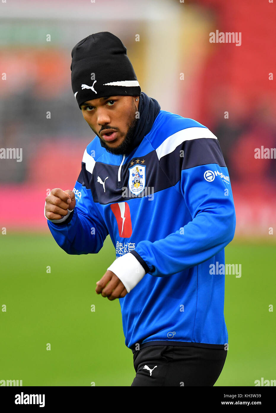 Huddersfield Town's Elias Kachunga Stock Photo - Alamy