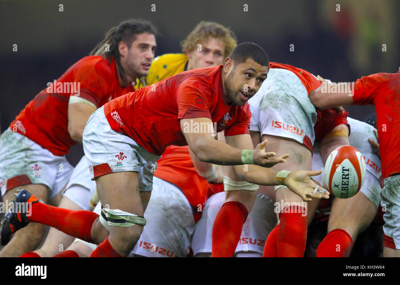 Wales' Taulupe Faletau in action Stock Photo - Alamy