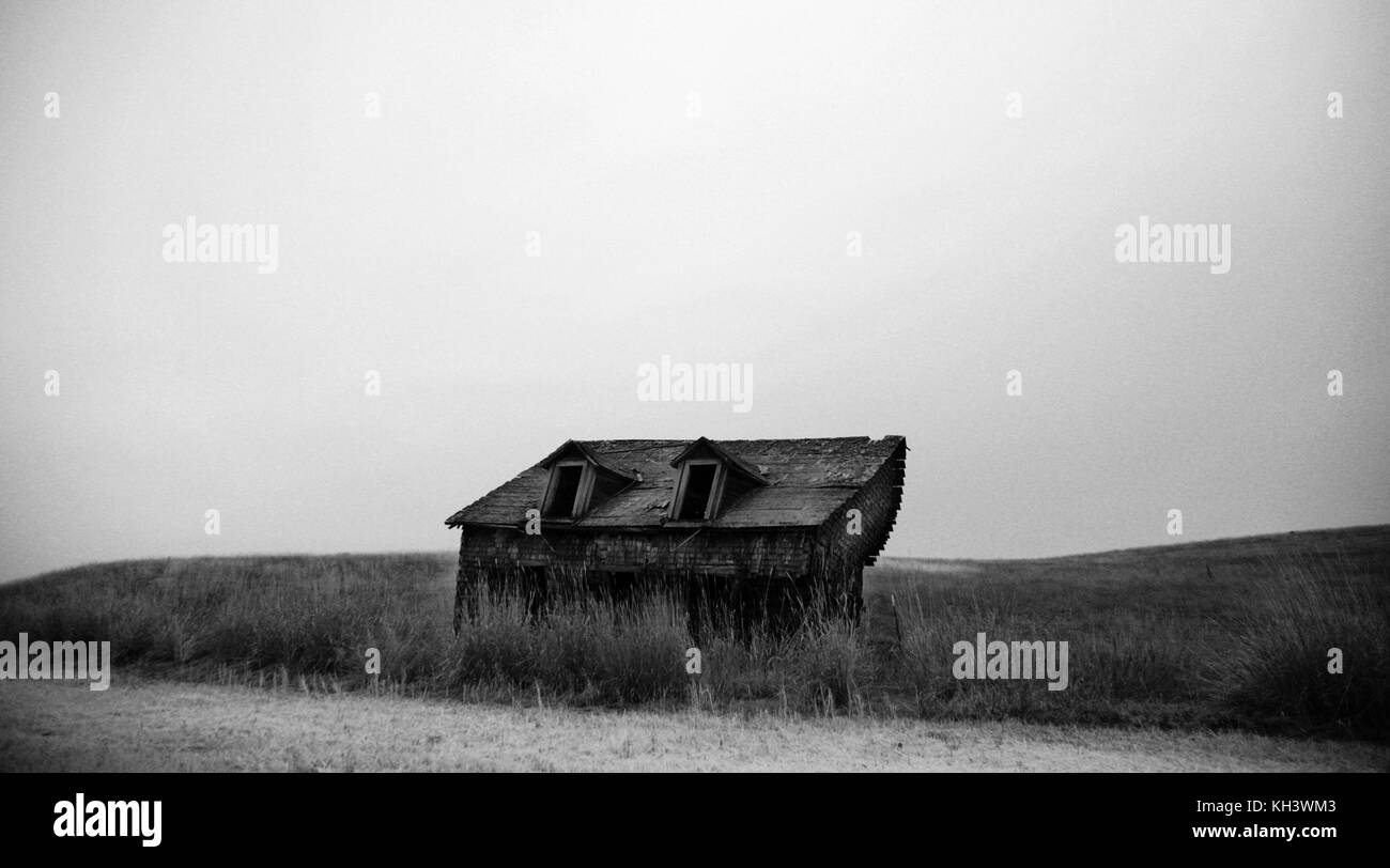 Old Molson Ghost Town in Washington State USA. landscapes and ...