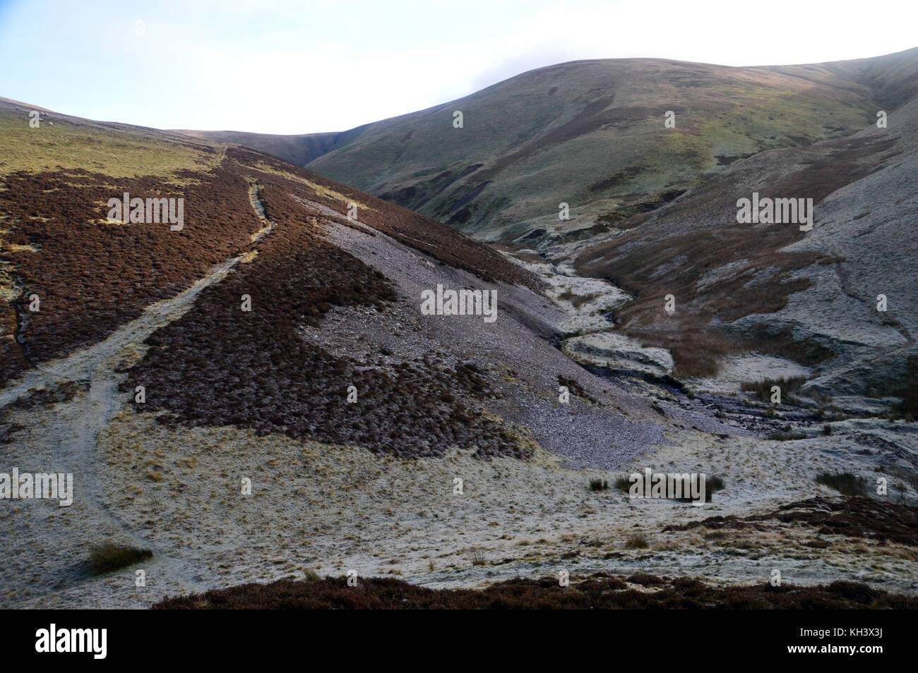 Frozenfell Gill and the Northern Wainwright Knott from Great Cockup in ...