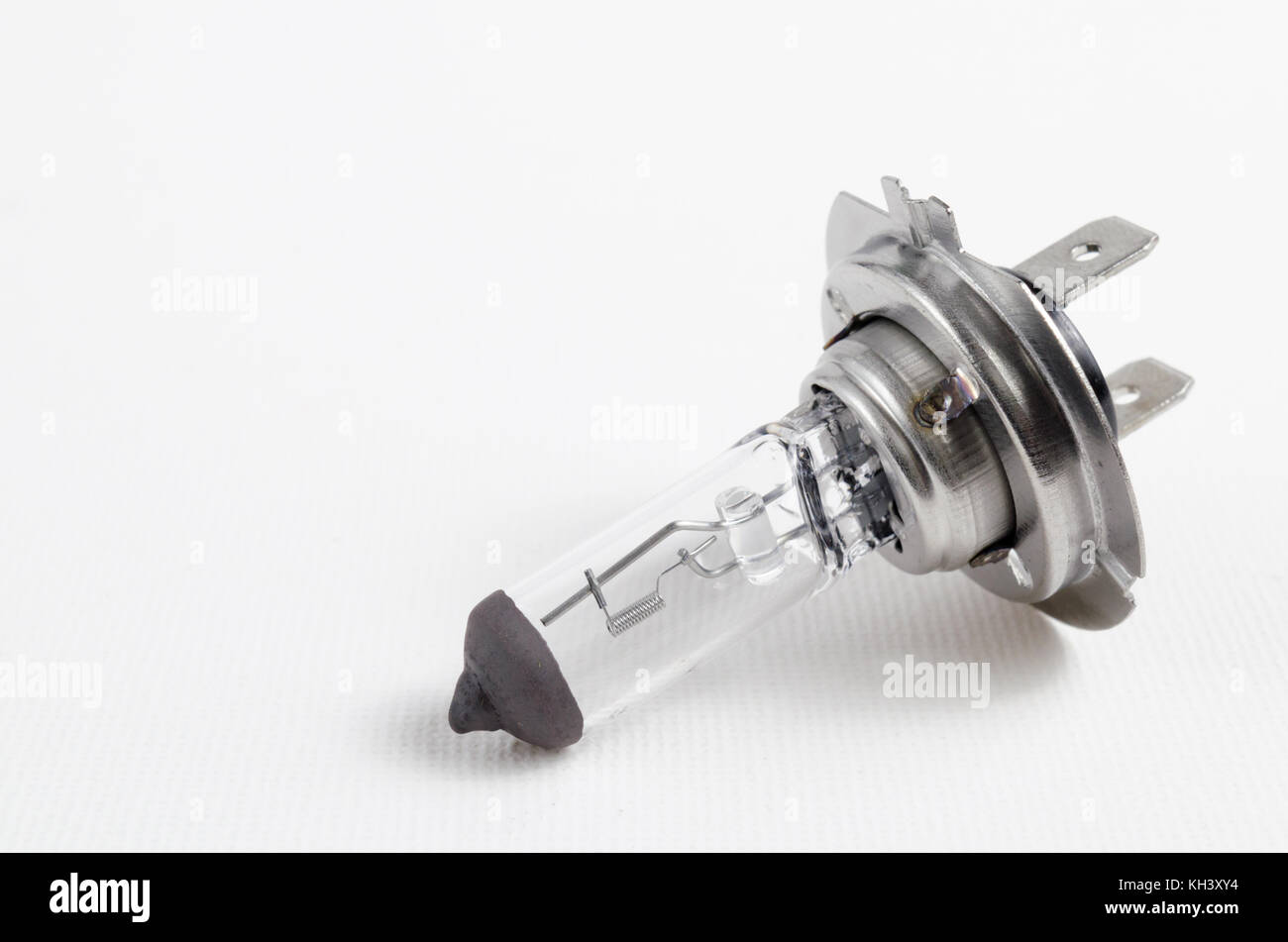 Light bulb studio hi-res stock photography and images - Alamy