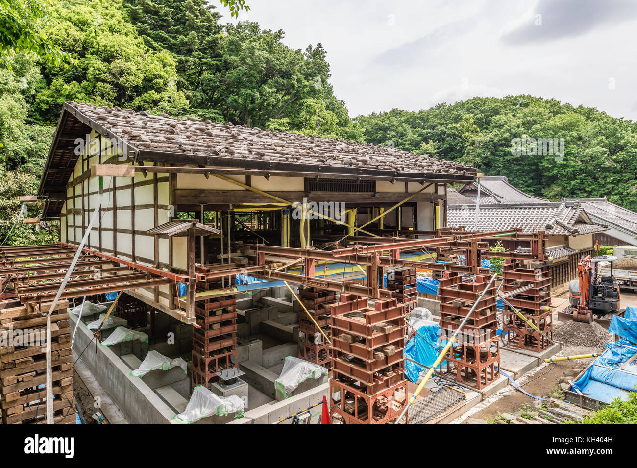 Japan tokyo construction site hi-res stock photography and images - Alamy