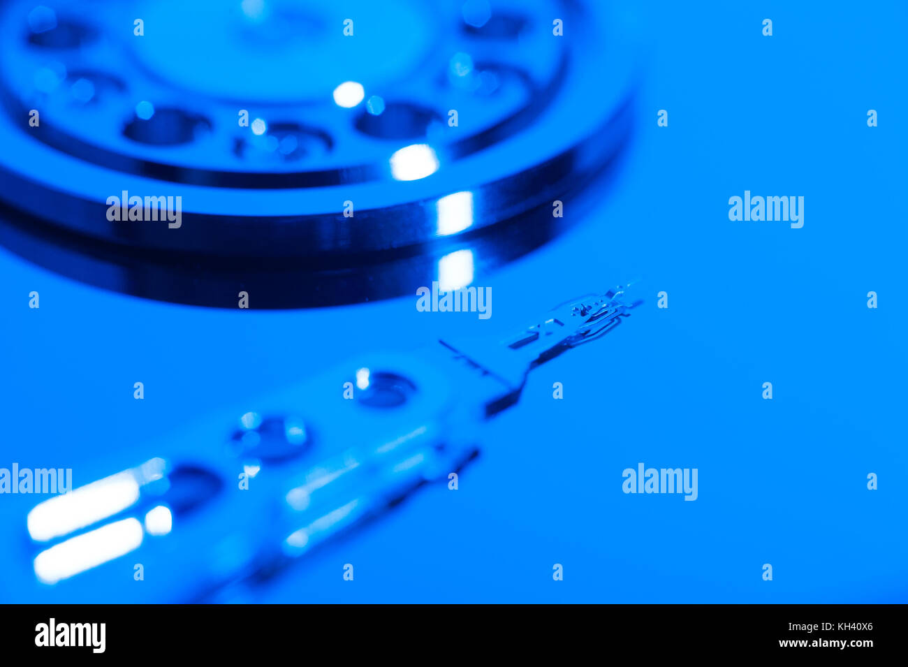 Inside hard drive cylinder and head macro Stock Photo - Alamy