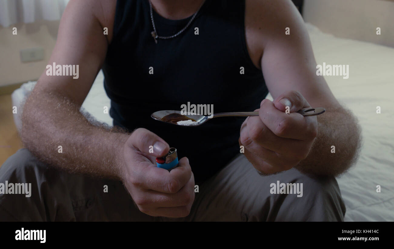 Cooking drugs hi-res stock photography and images - Alamy