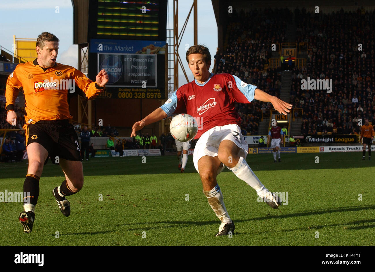 John harley football hi-res stock photography and images - Alamy