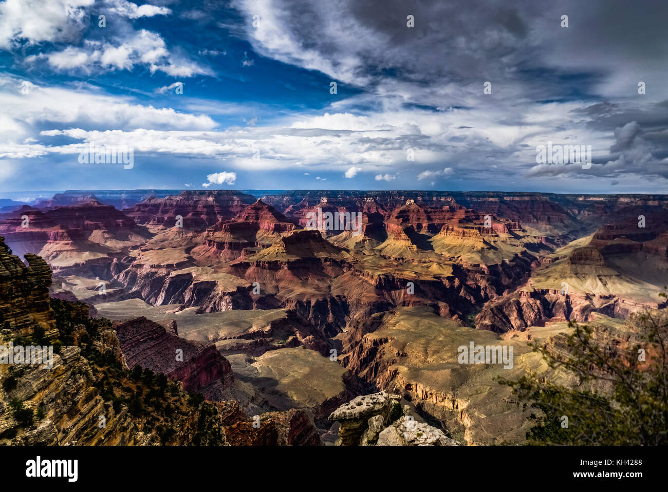 View across Grand Canyon South Rim Arizona Stock Photo - Alamy