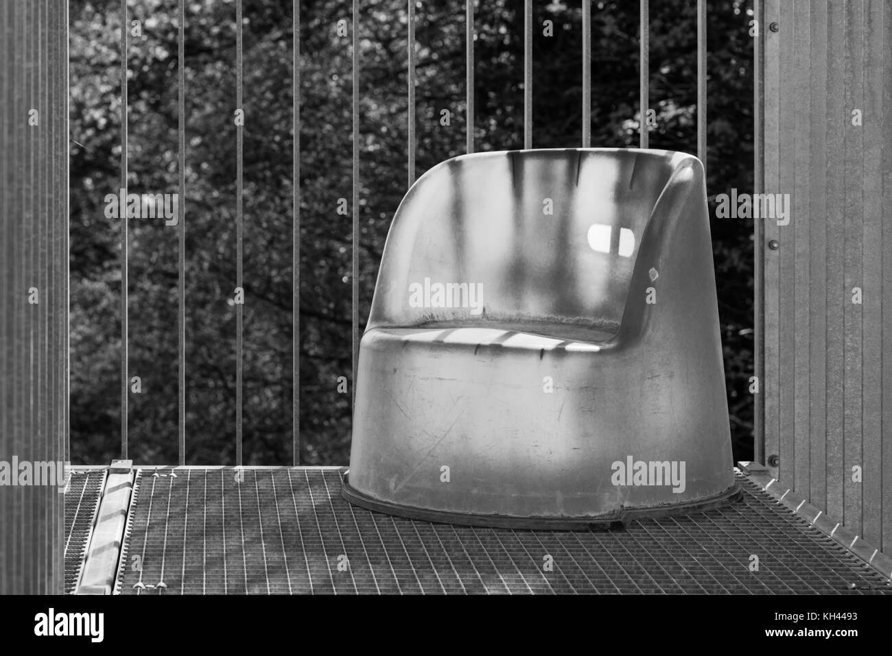 Deck charis hi-res stock photography and images - Alamy