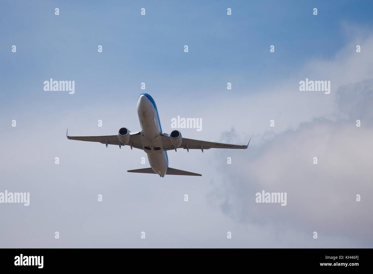 Plane taking off Stock Photo - Alamy