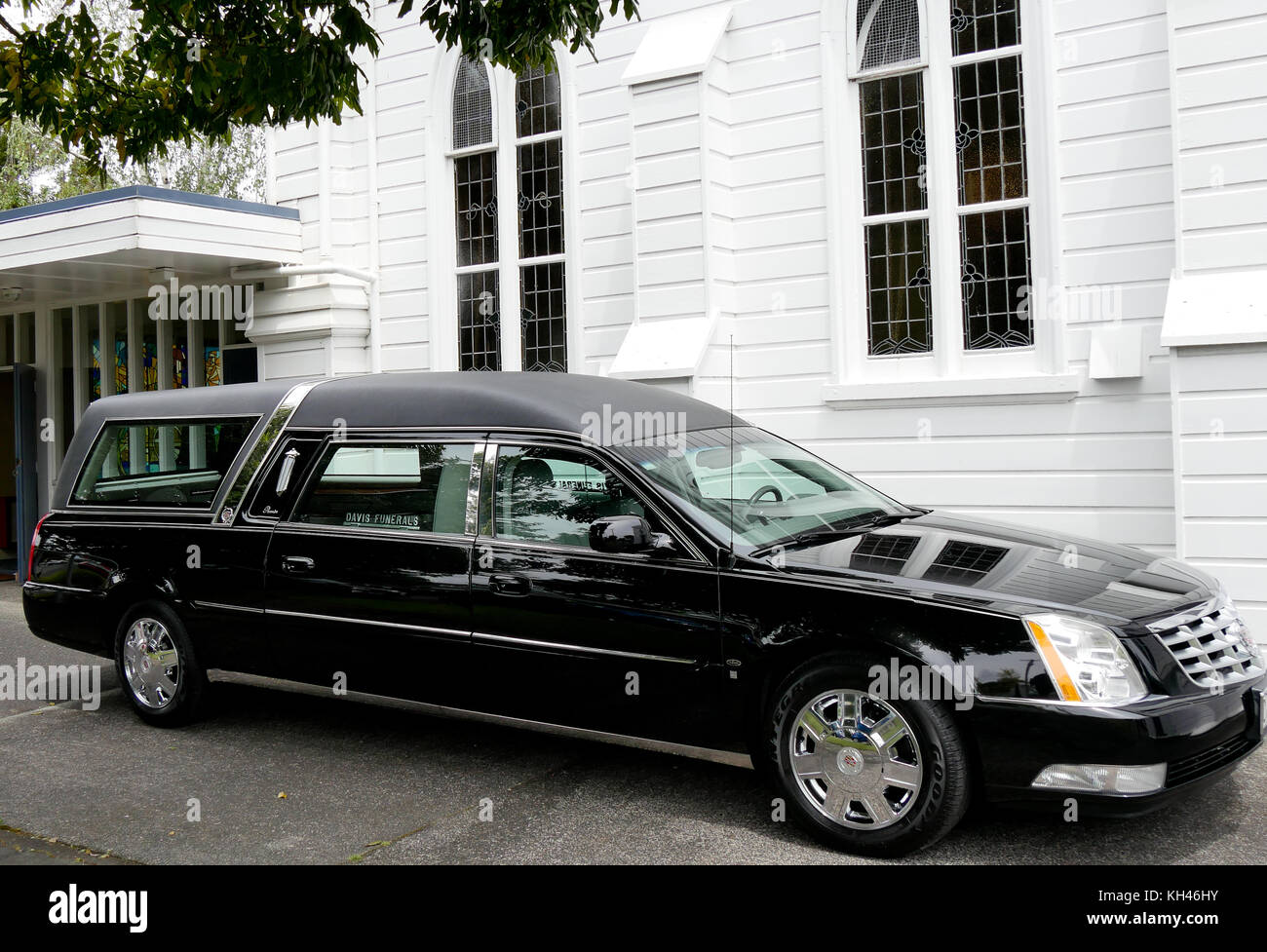 Shot of a hearse for funeral service Stock Photo - Alamy