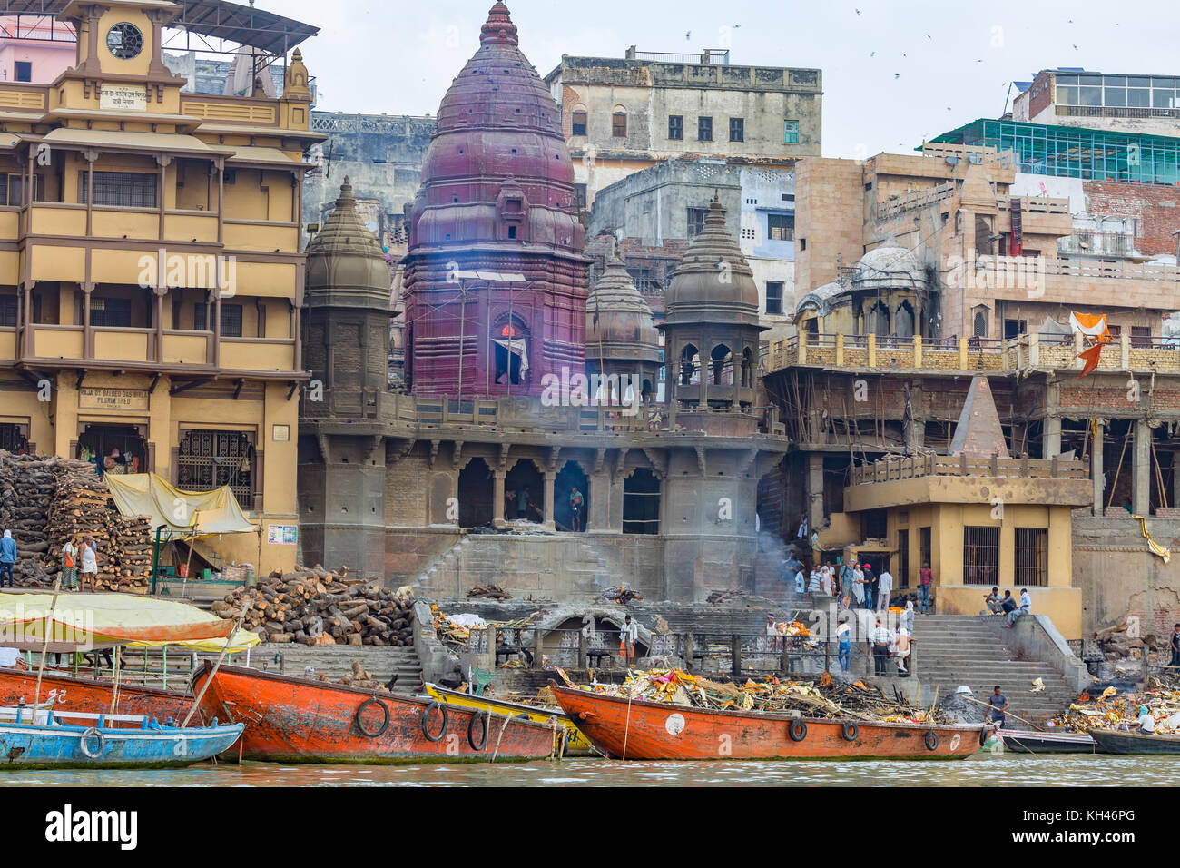 Varanasi Manikarnika Ganges river ghat used for Hindu cremation ...