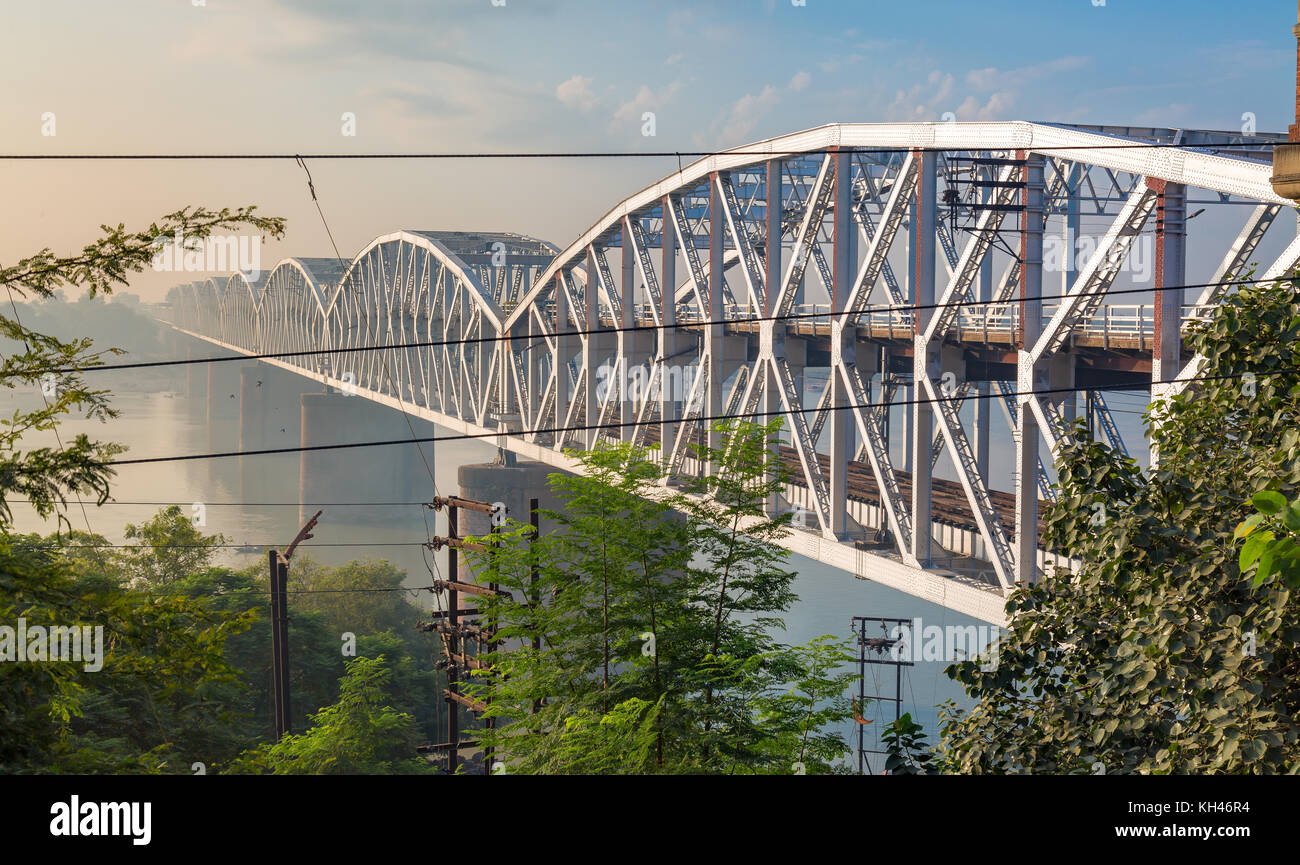 Varanasi mughal architecture hi-res stock photography and images - Alamy