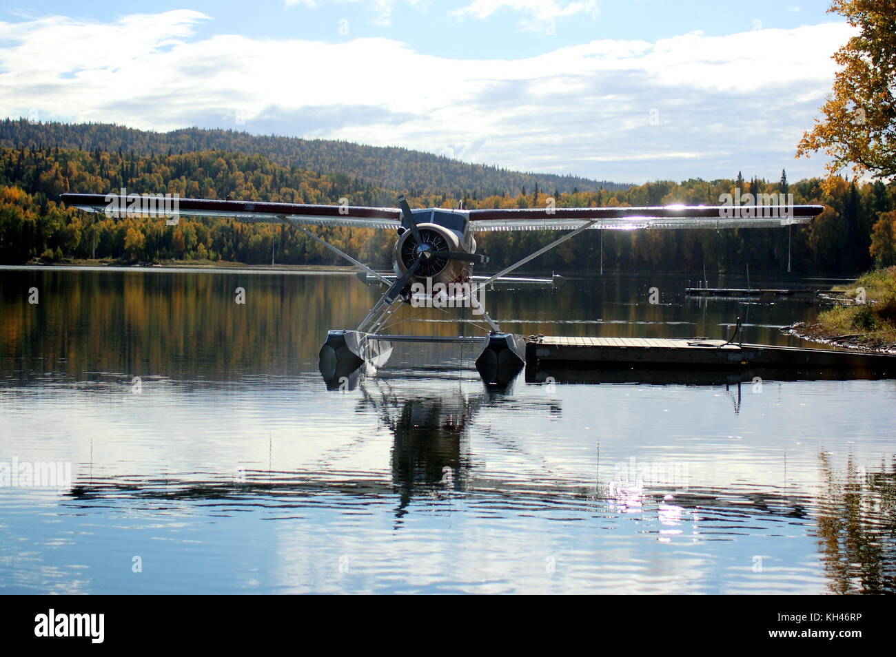 The ubiquitous yet quintessential Alaska bush plane, a DeHavilland DHC ...