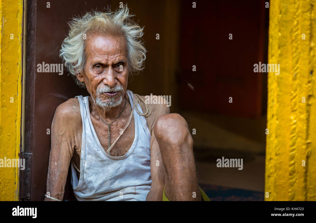 Old indian man face hi-res stock photography and images - Alamy