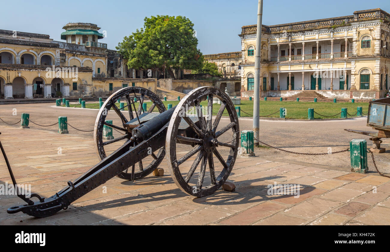 Varanasi mughal architecture hi-res stock photography and images - Alamy