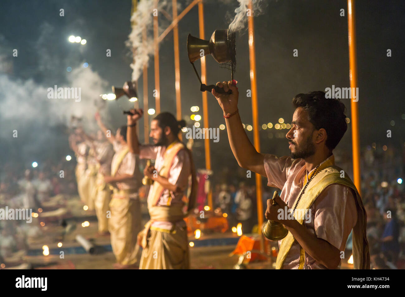Varanasi Ganga aarti ceremony rituals performed by Hindu priests at ...