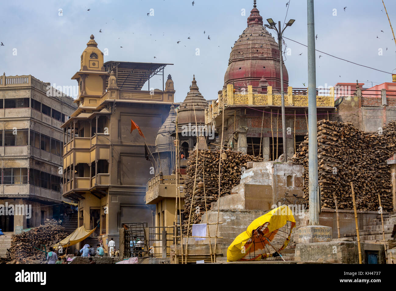 Varanasi Manikarnika Ganges river ghat used for Hindu cremation ... Varanasi Manikarnika Ganges river ghat used for Hindu cremation ...