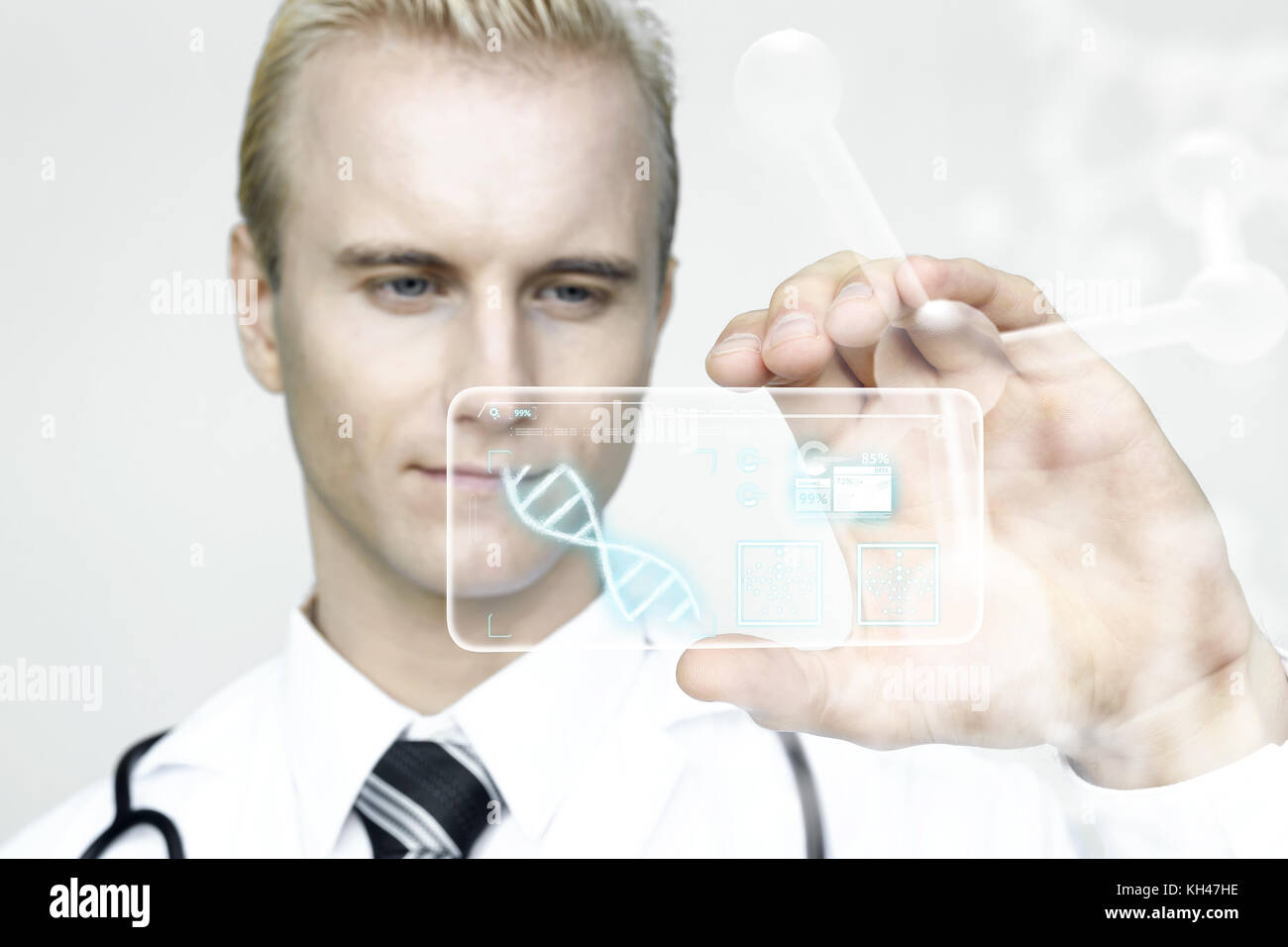 Scientist using phone hi-res stock photography and images - Alamy