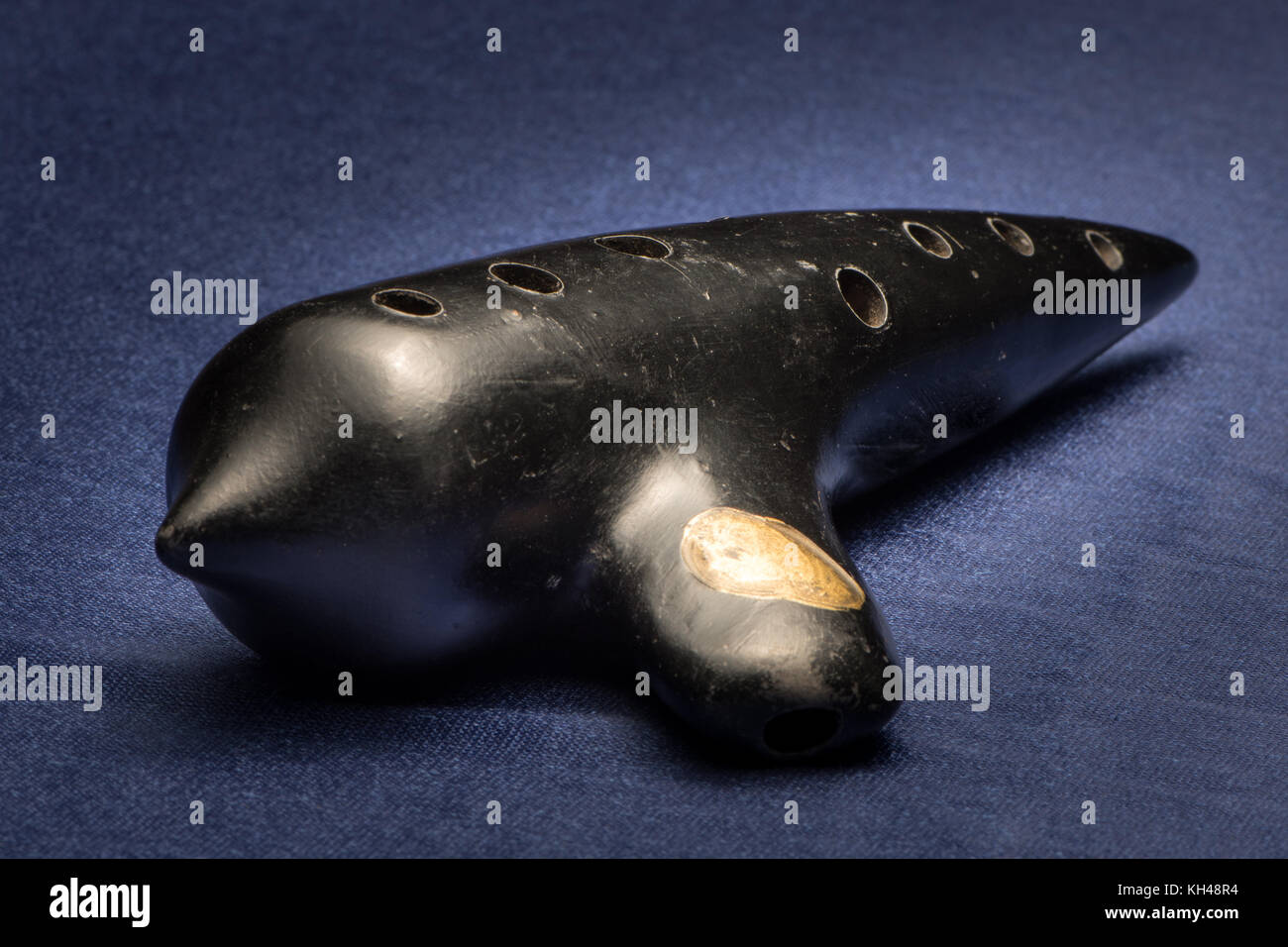 Clay pot holes hi-res stock photography and images - Alamy
