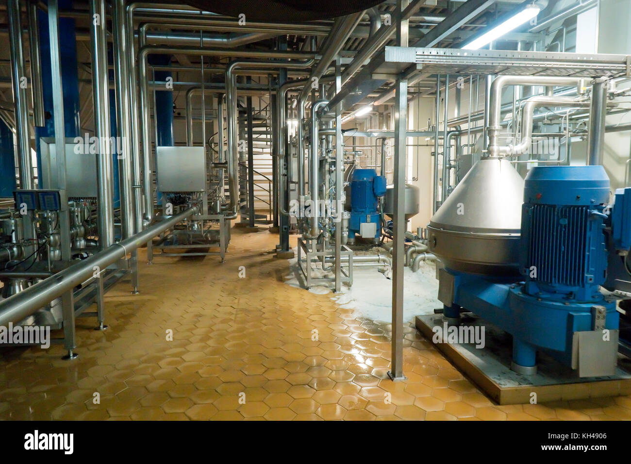 Modern filter system Stock Photo - Alamy