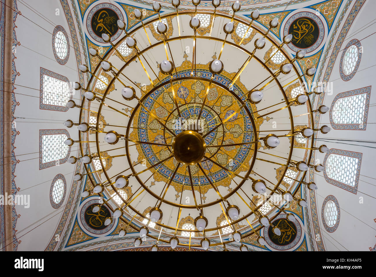 Interior view of selimiye mosque hi-res stock photography and images ...