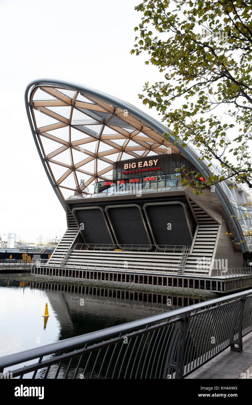 Dockside restaurant london hi-res stock photography and images - Alamy