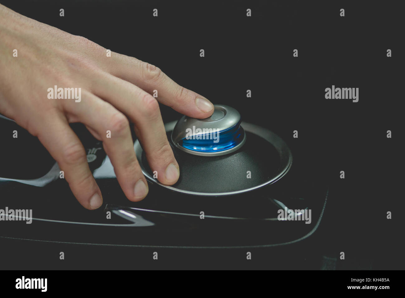 Start button in electro car Stock Photo - Alamy