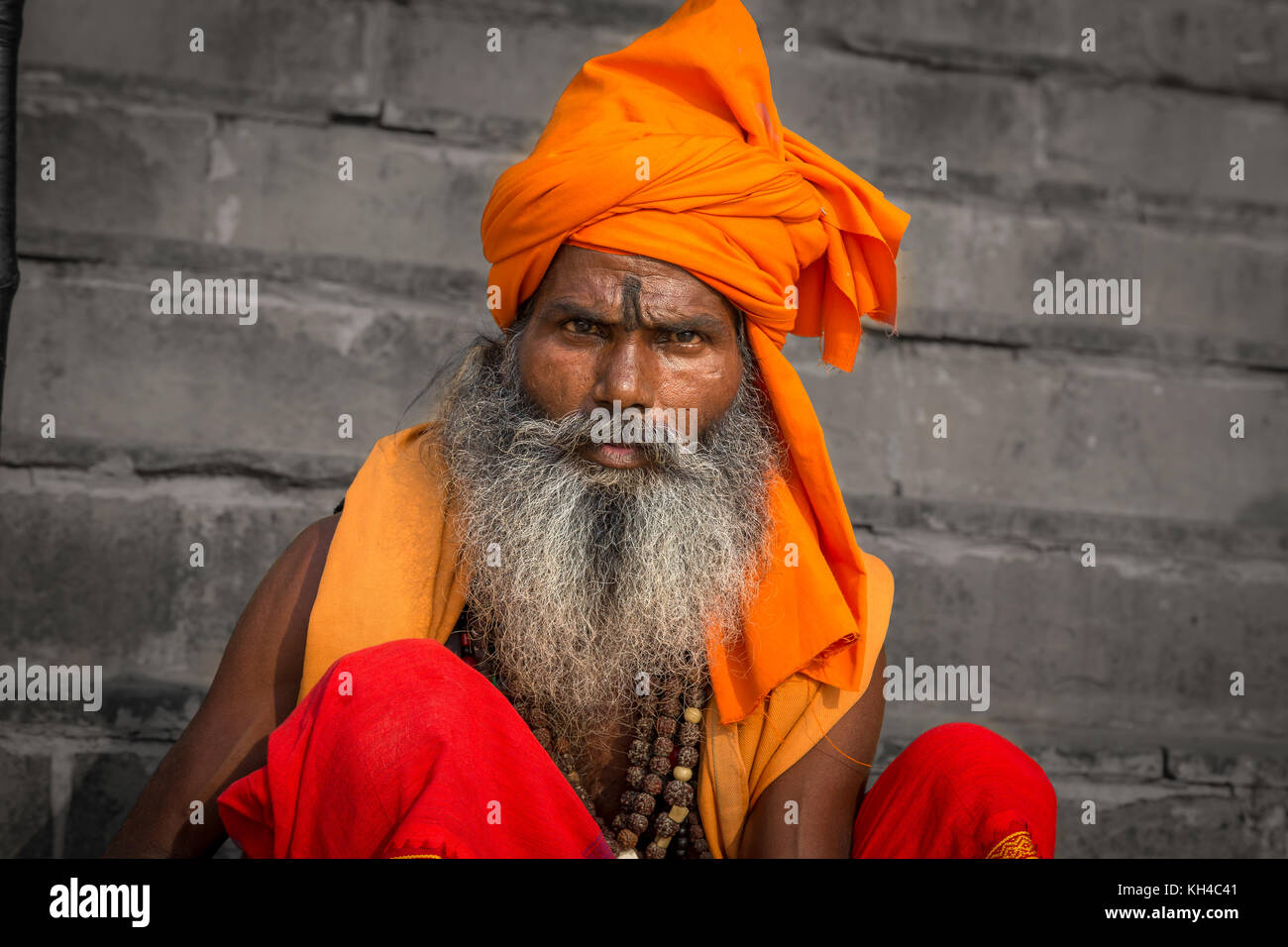 Sadhu face close hi-res stock photography and images - Alamy