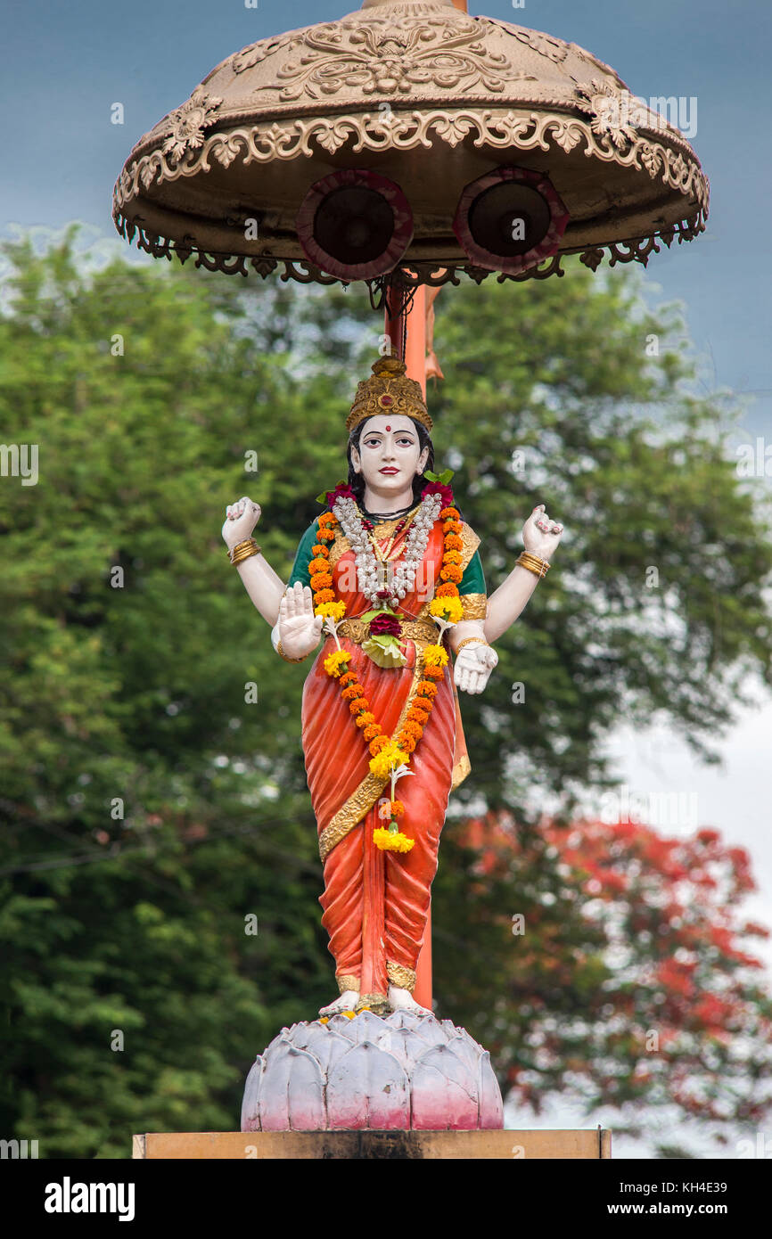 Laxmi statue in market, Miraj, Maharashtra, India, Asia Stock Photo - Alamy