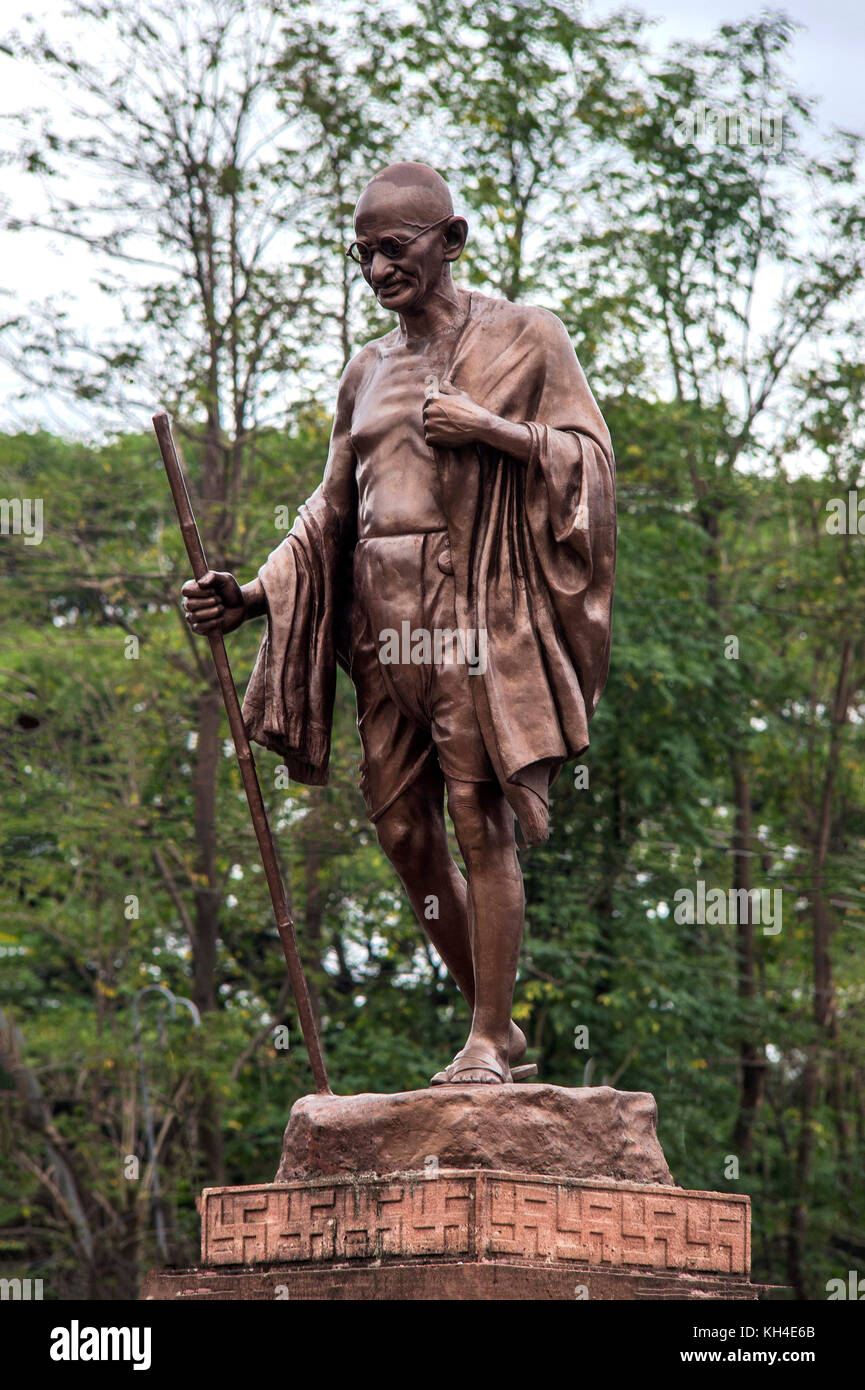 Mahatma Gandhi With Stick Stock Photos & Mahatma Gandhi With Stick ...