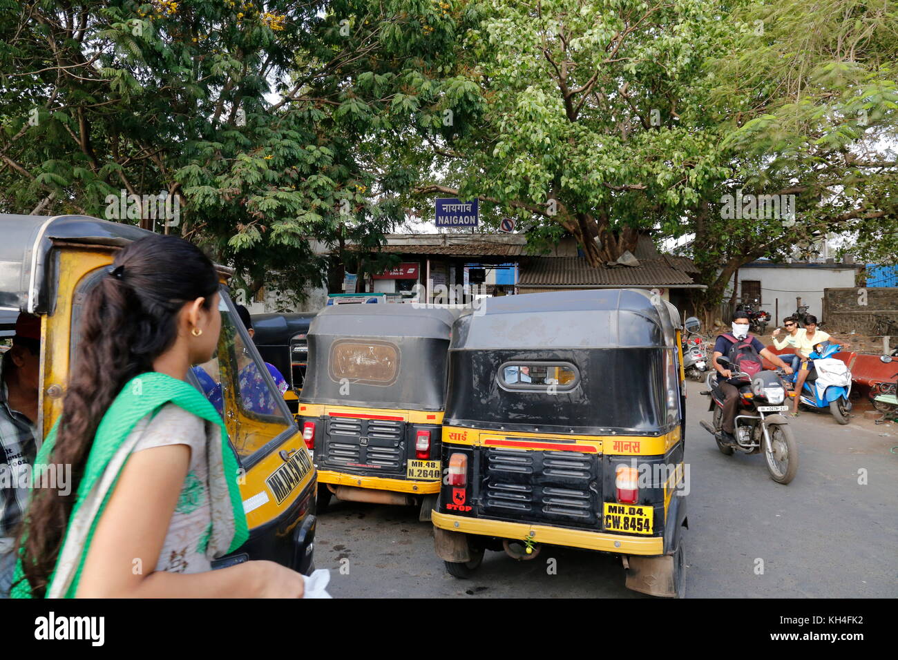 Naigaon railway station, Mumbai, Maharashtra, India, Asia Stock Photo ...
