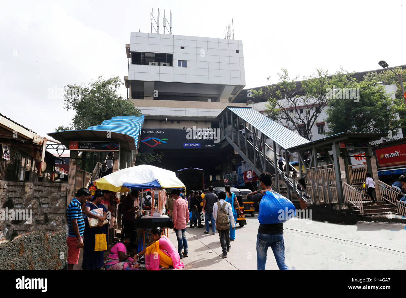 Ghatkopar metro hi-res stock photography and images - Alamy