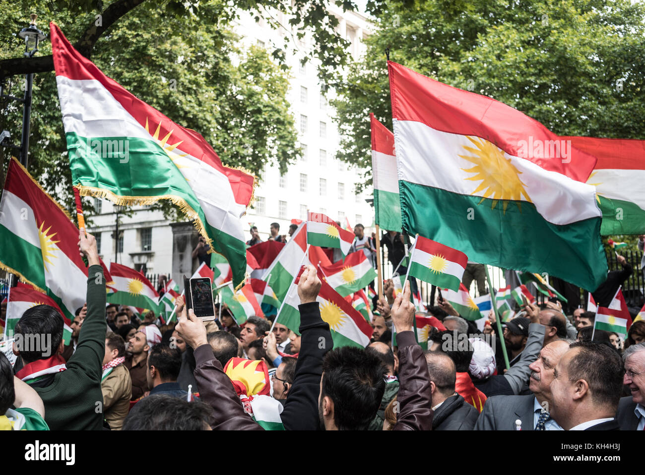 Kurdistan referendum Supporting Kurdistan referendum in London. Kurdish ...