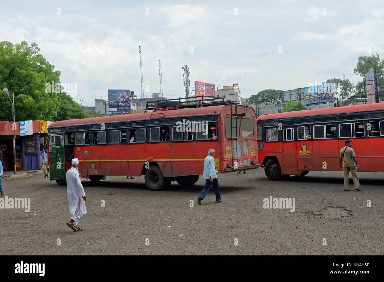 Jaysingpur bus stand, kolhapur, Maharashtra, India, Asia Stock Photo ...