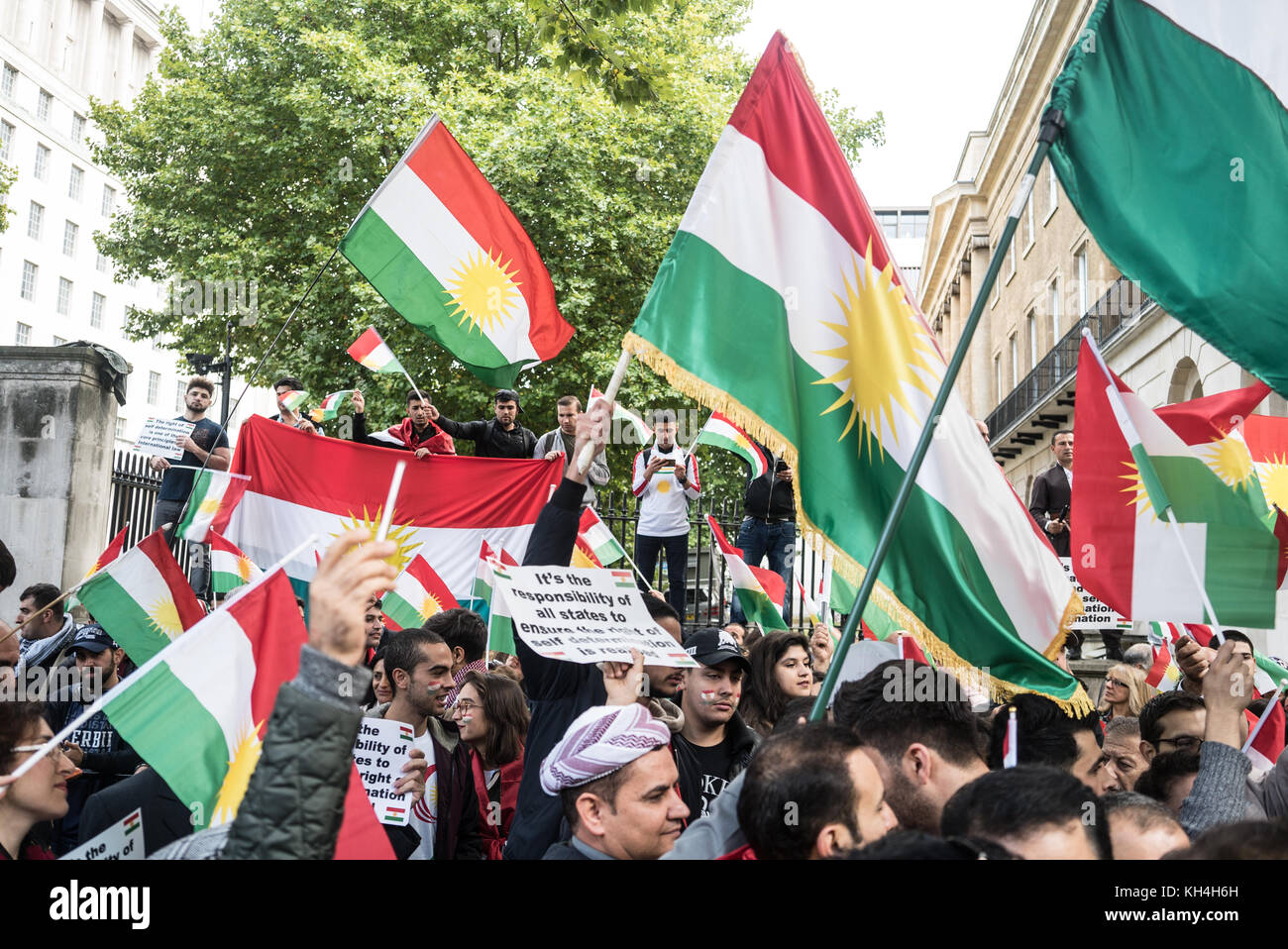 Kurdistan referendum Supporting Kurdistan referendum in London. Kurdish ...