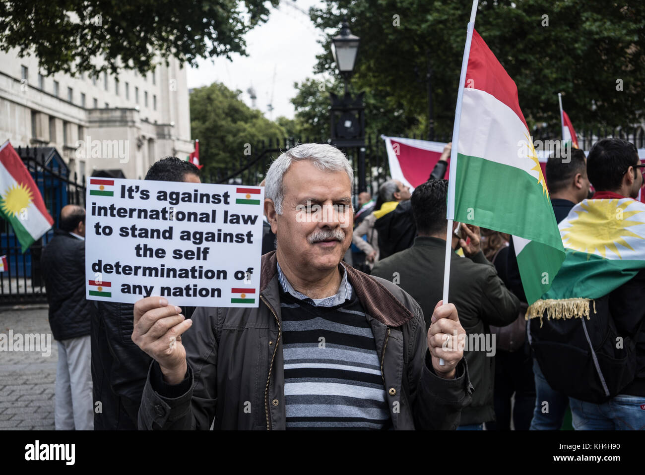 Kurdistan referendum Supporting Kurdistan referendum in London. Kurdish ...