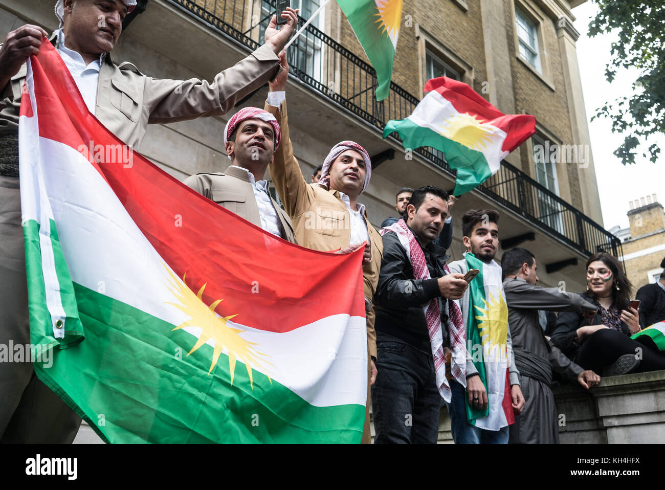 Kurdistan referendum Supporting Kurdistan referendum in London. Kurdish ...