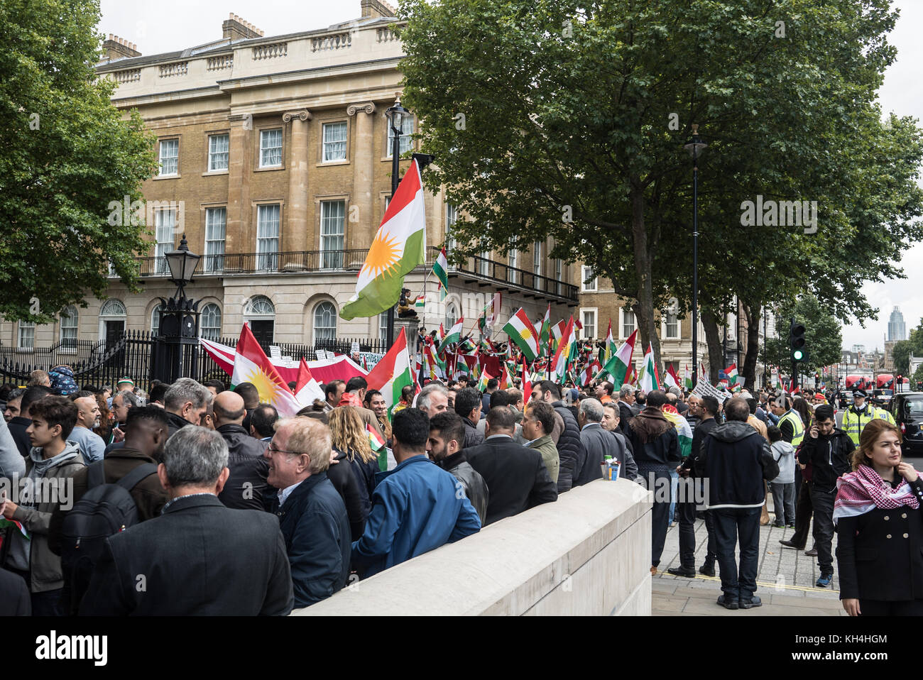 Kurdistan referendum Supporting Kurdistan referendum in London. Kurdish ...
