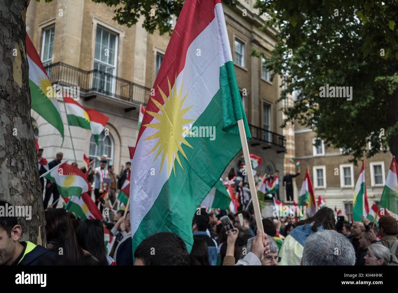 Kurdistan referendum Supporting Kurdistan referendum in London. Kurdish ...