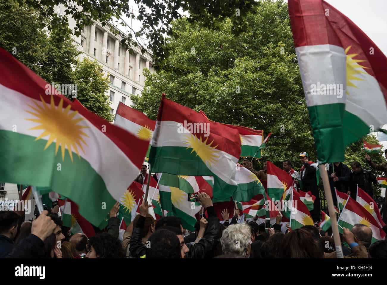 Kurdistan referendum Supporting Kurdistan referendum in London. Kurdish ...