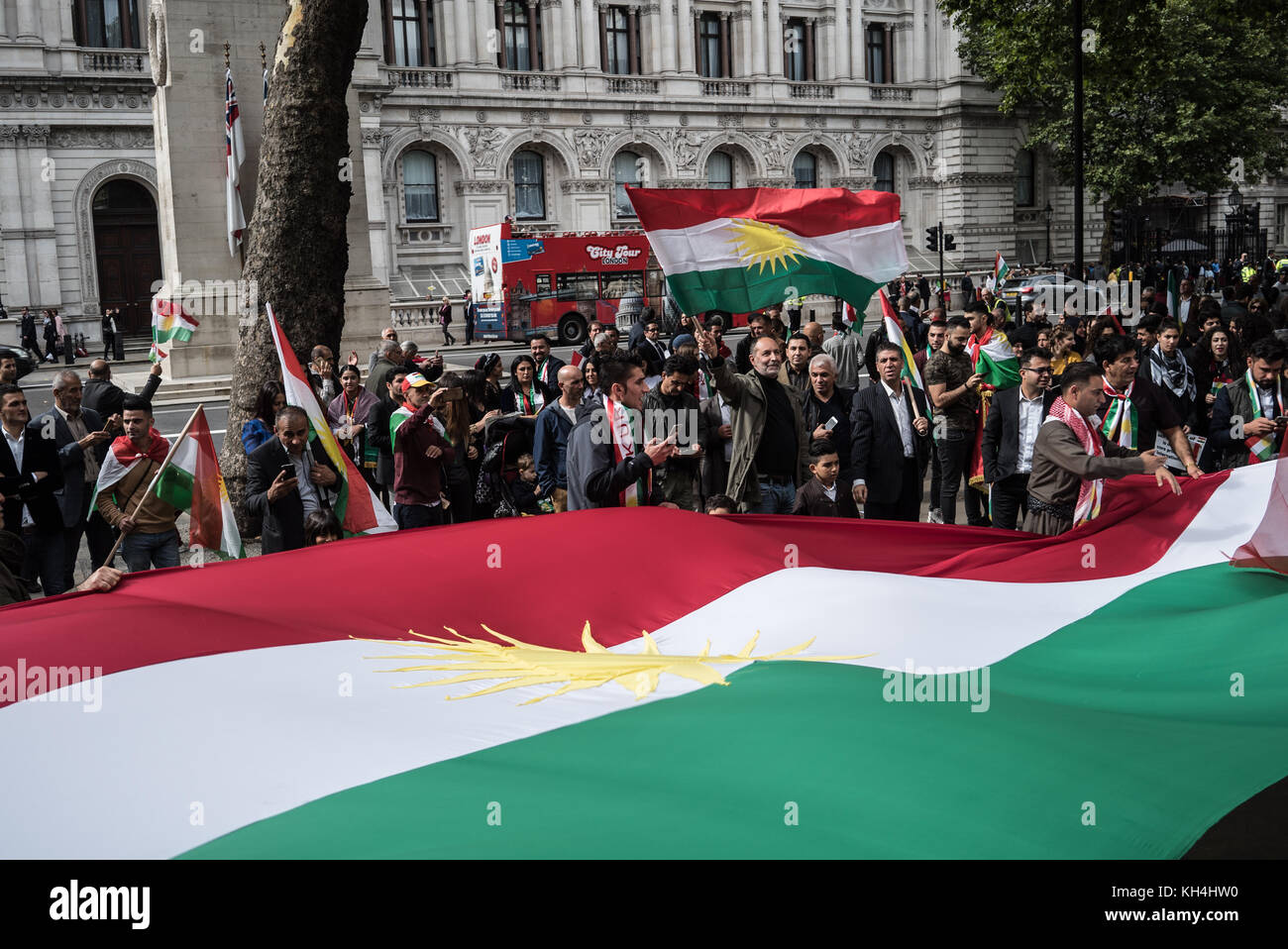 Kurdistan referendum Supporting Kurdistan referendum in London. Kurdish ...