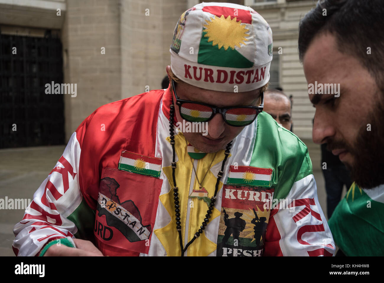 Kurdistan referendum Supporting Kurdistan referendum in London. Kurdish ...
