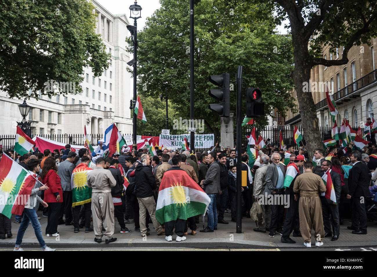 Kurdistan referendum Supporting Kurdistan referendum in London. Kurdish ...