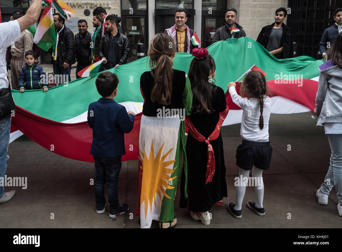 Kurdistan referendum Supporting Kurdistan referendum in London. Kurdish ...