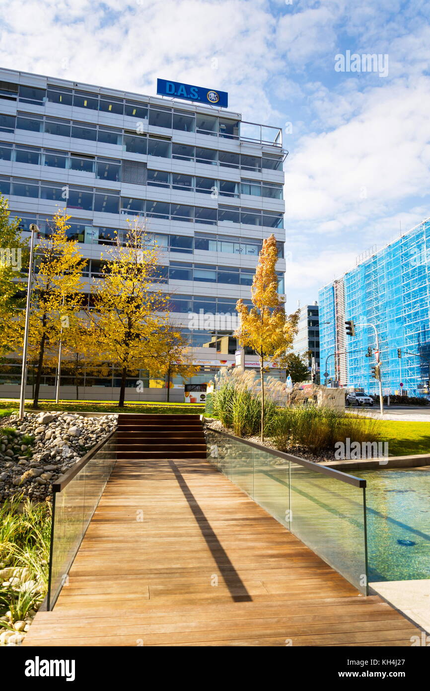 Ergo insurance company logo hi-res stock photography and images - Alamy