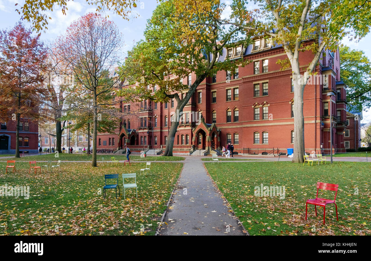 Cambridge academy for science and technology hi-res stock photography ...