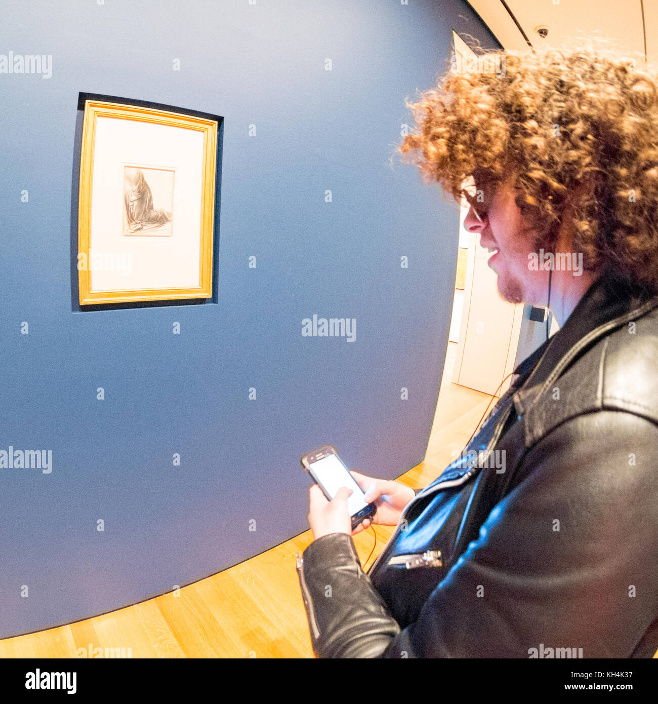 Leonardo da Vinci drawing, a drapery study for the angel in The Virgin ...