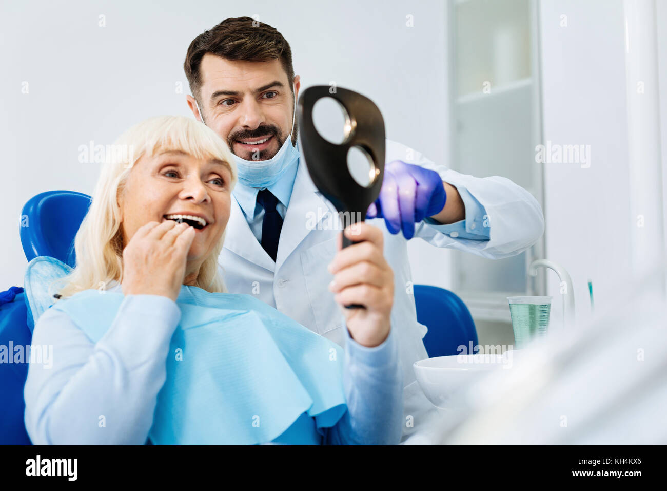 Satisfied patient hi-res stock photography and images - Alamy
