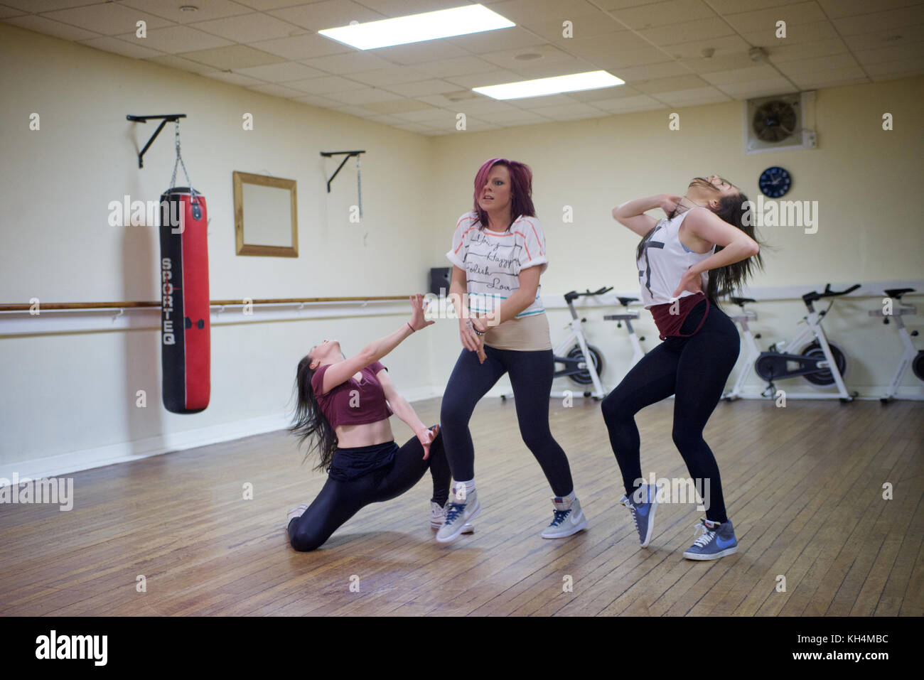 Dancers training in a dance studio Stock Photo - Alamy