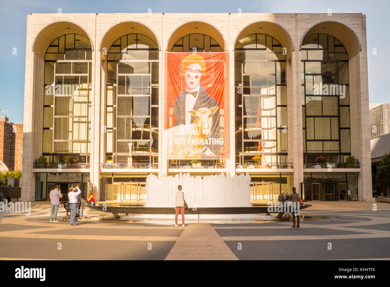 Lincoln Center Performing Arts center, Broadway, New York City, United ...